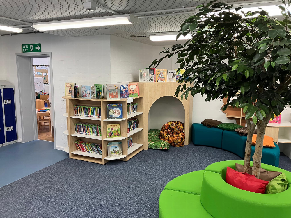 Harpenden Academy's New Library | The Harpenden Trust